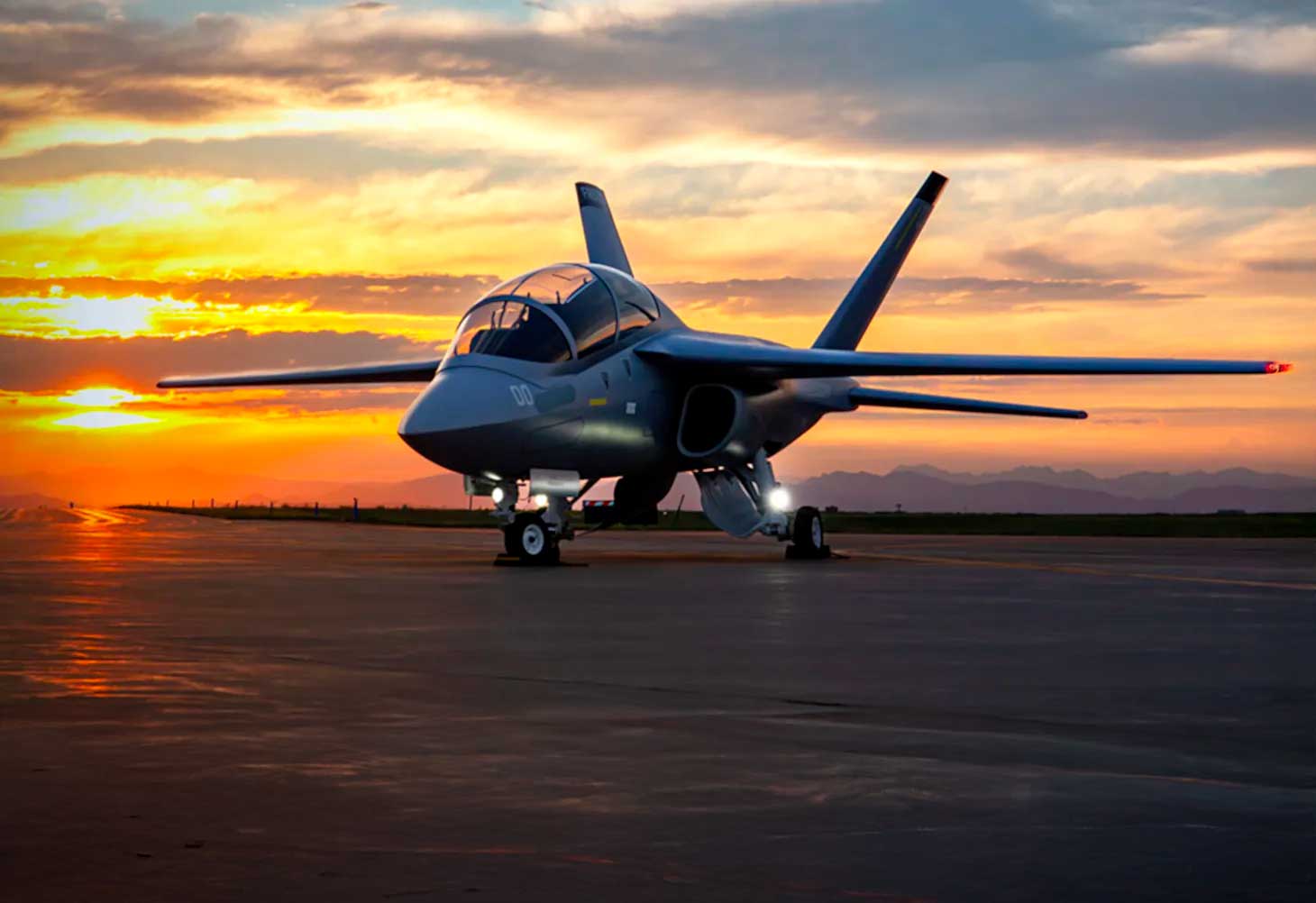 Freedom: the new twin-engine trainer aircraft to replace the T-45