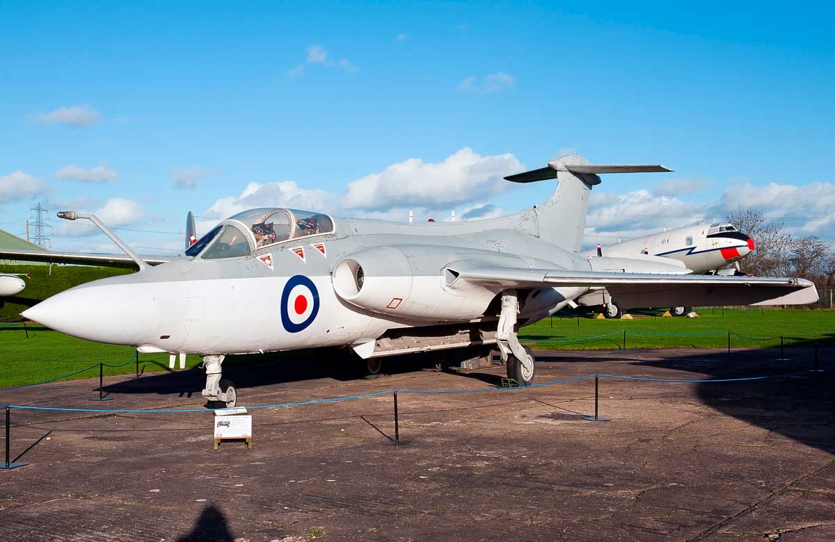Blackburn-Buccaneer-1 - Fly a jet fighter