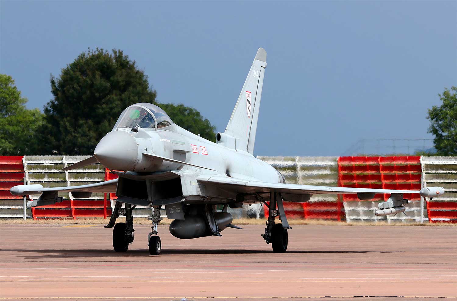 eurofighter-typhoon-2 - Fly a jet fighter